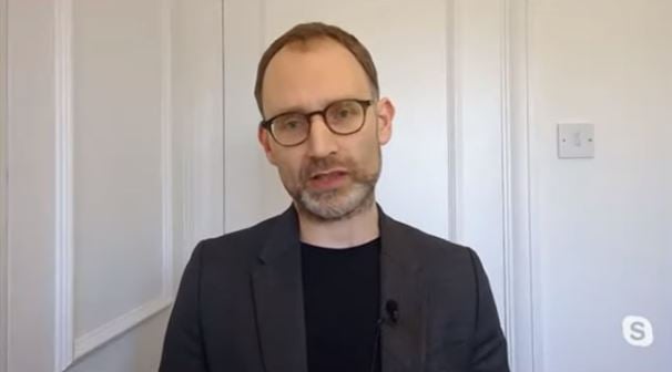 Cientista que liderou estudo sobre confinamento fura quarentena e pede ...