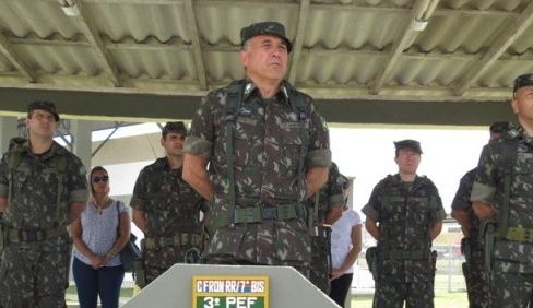 A ditadura acabou, viva o califa