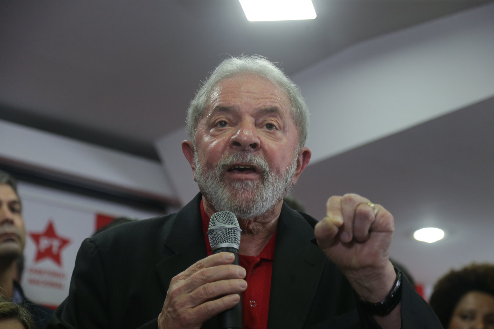 Lula defende candidatura de Haddad em SP e pede 'compreensão' do PSB