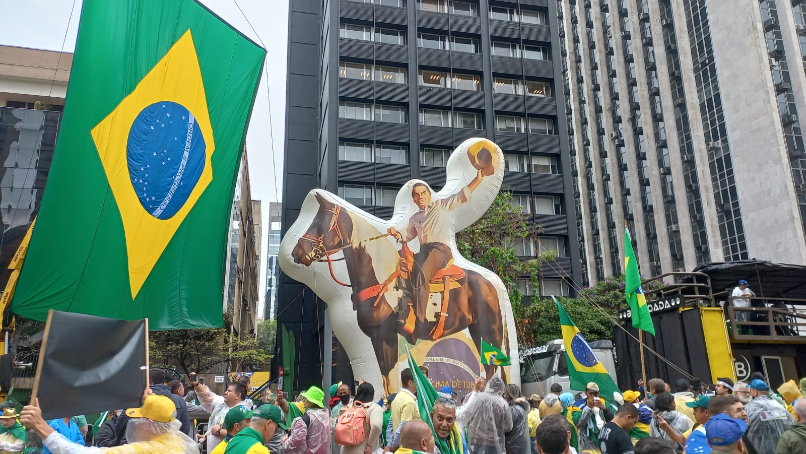 Ato pró-Bolsonaro na Paulista reuniu 50 mil, diz governo de SP - Crusoé
