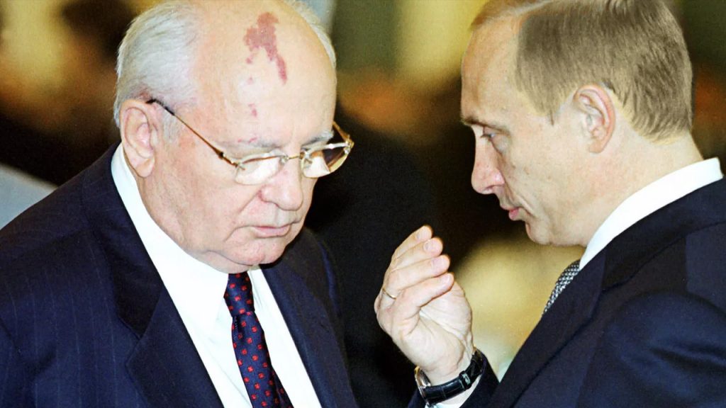 O dia em que Gorbatchov terminou em pizza - Crusoé