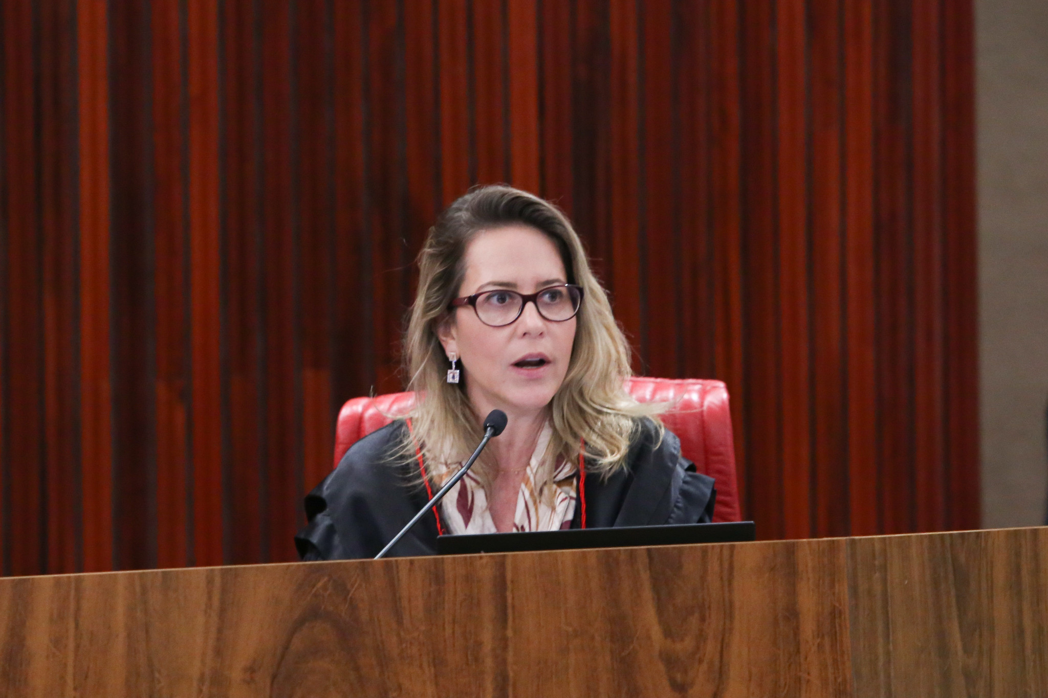 Ministra-substituta deixa TSE e abre mais uma vaga sob influência de ...