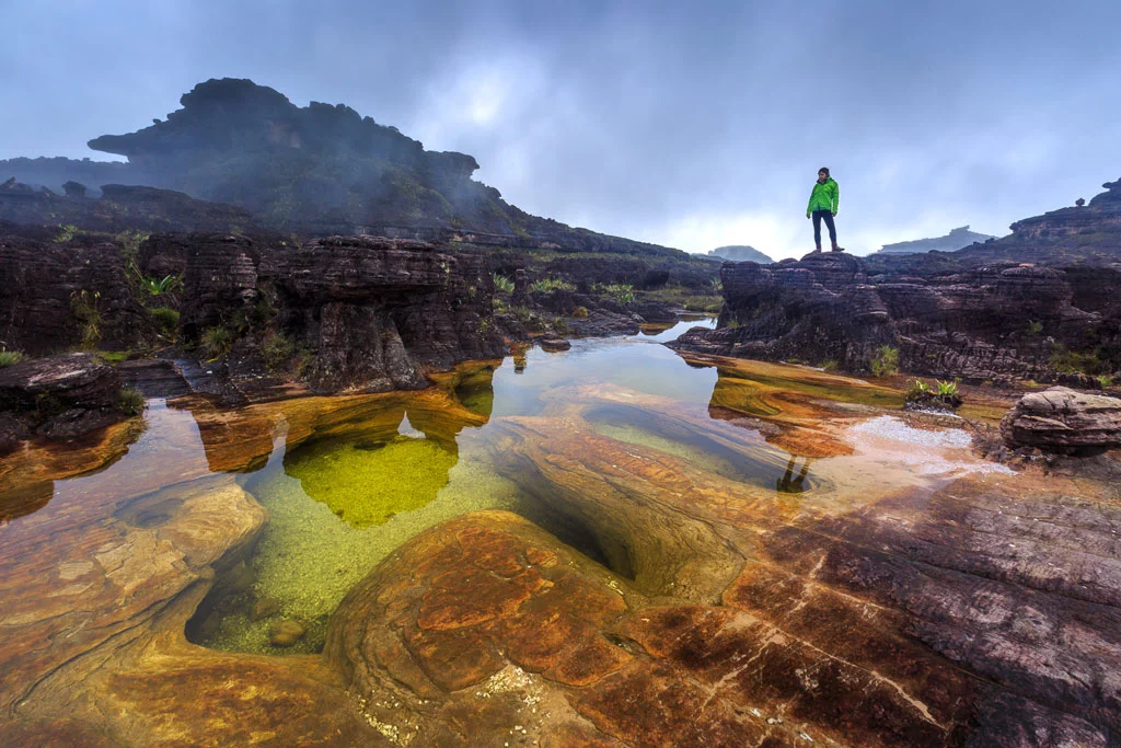 Lugar conhecido como "casa dos deuses" é tão alto que ultrapassa as ...